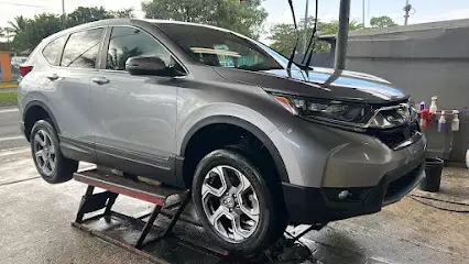 Forteza Tintes - Servicio de limpieza de automóviles en Cataño